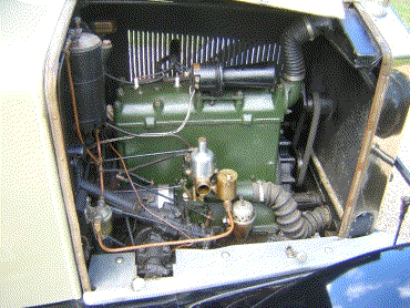 Morris Oxford Empire Saloon